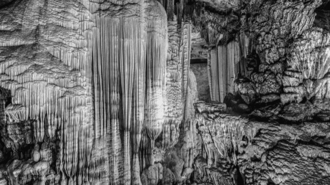 What is karst topography? - Science Query